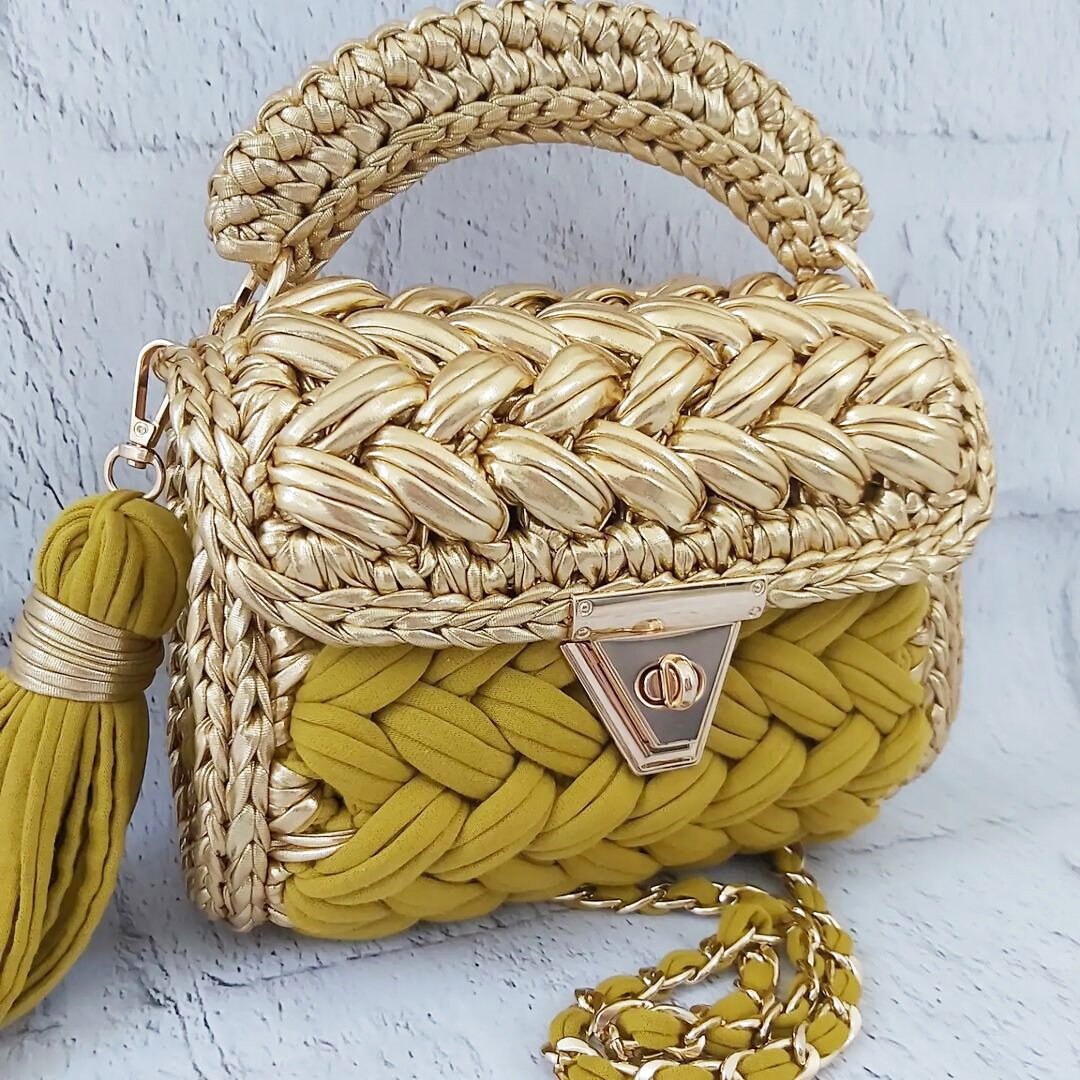 Metallic Bag | Gold Yellow Purse for Sale | Rhinestone Ladys Purse ...