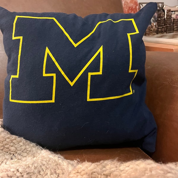 Michigan Pillow - Etsy