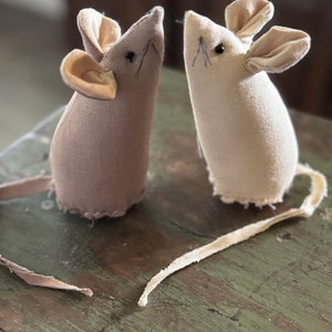Mouse SET of 2 Mice Primitive Mouse Farmhouse Mouse Holiday Mouse-fall ...