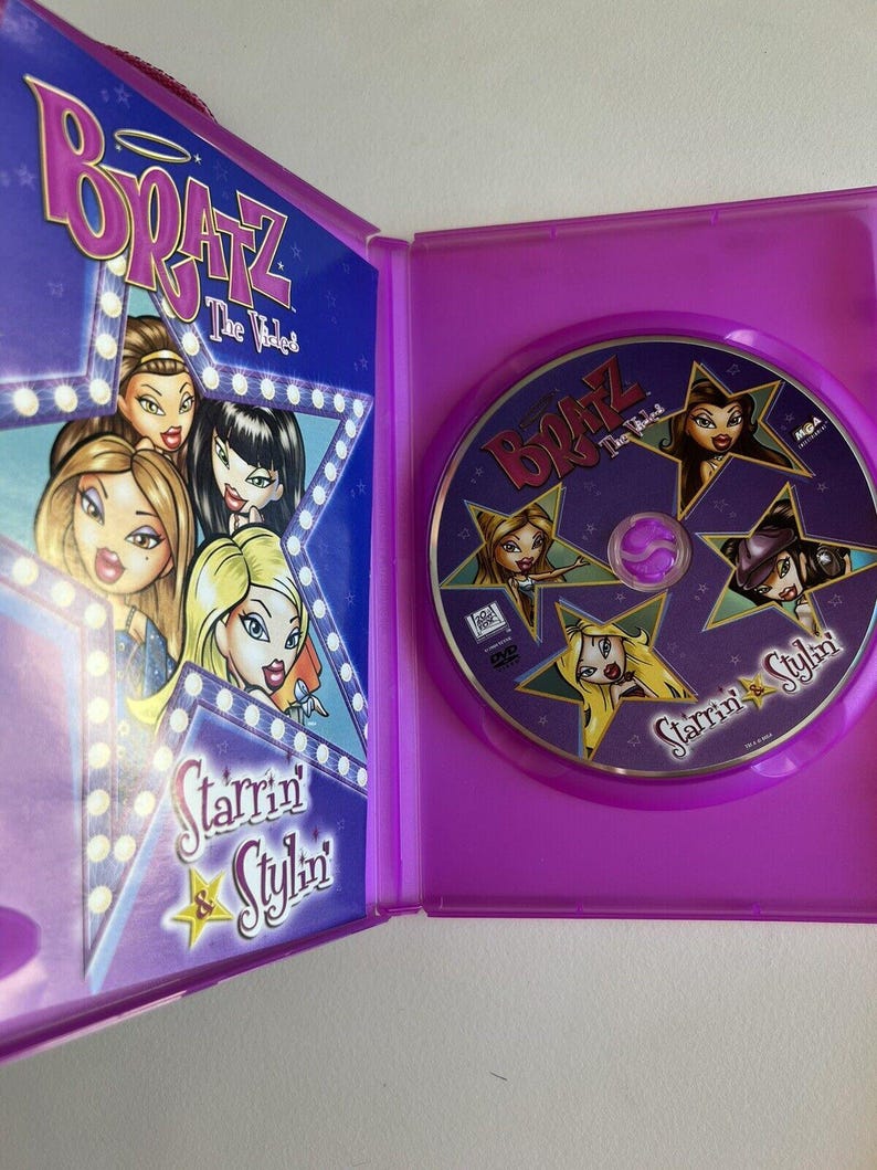 RARE Bratz the Video- Starrin Stylin (DVD, 2004) With Collectors Purse ...