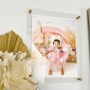 Double Panel Floating Acrylic Photo Frame.make Your Memories Shine ...