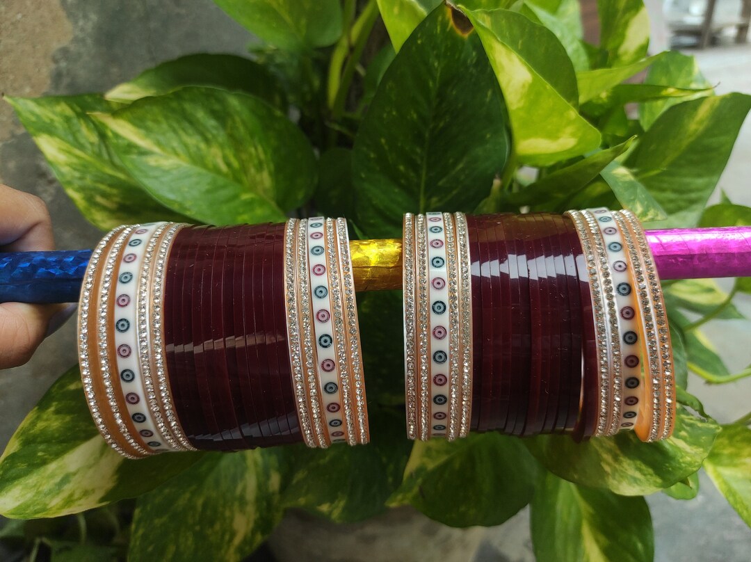 Traditional Bridal Chura Bangles Punjabi Traditional Dotted Chuda ...