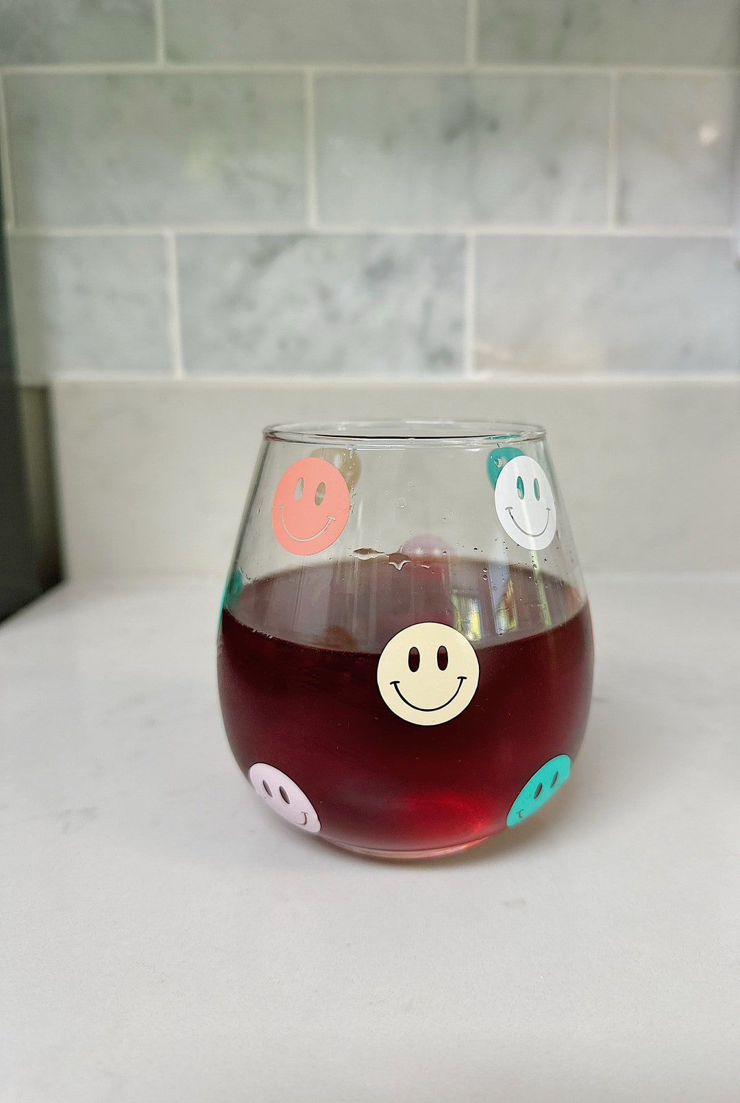 Smiley Face Glass, Fun Wine Glass, Fun Gift, Trendy Glass, Smiley Face ...