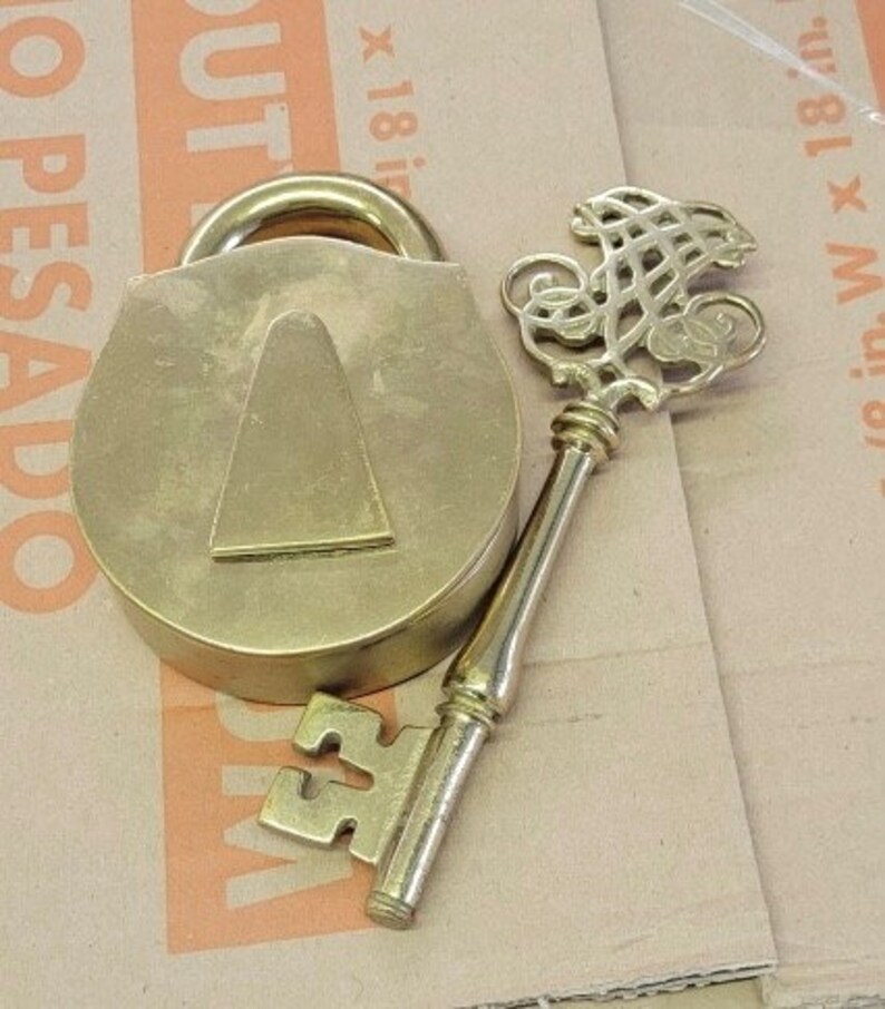 Virginia Metalcrafters Lock Ashtray or Covered Box - Etsy