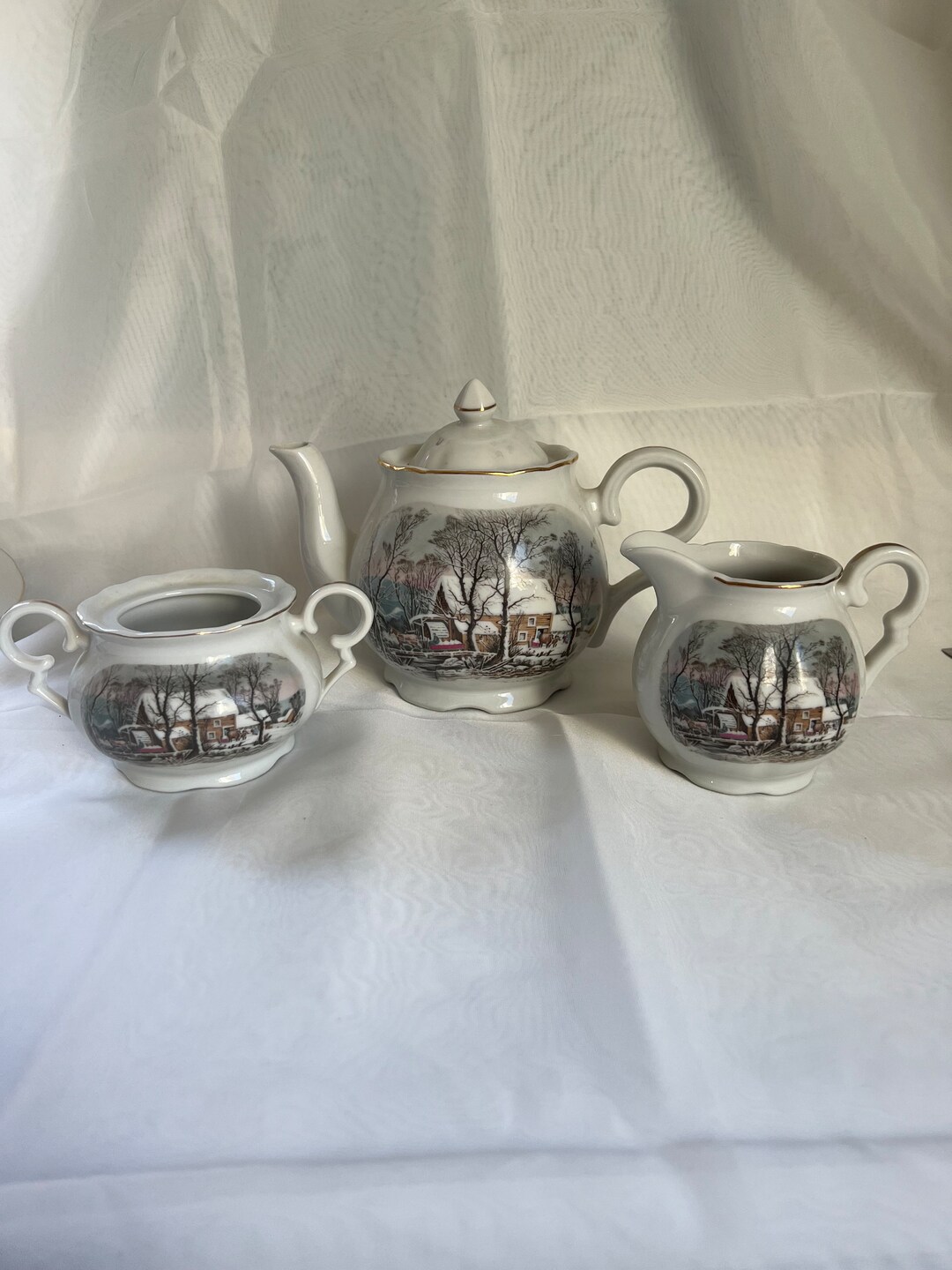Avon Currier & Ives Christmas Teapot Plus - Etsy