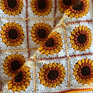 Sunflower Afghan - Main Color Customizable to Your Favorite Color. - Etsy