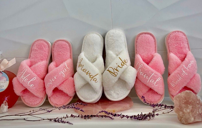 Personalised Luxury Fluffy Slippers Bridal Party Gift Mothers Day Gift ...