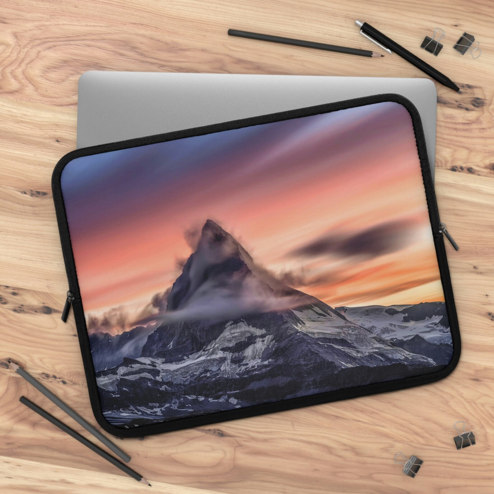 Mountain Top Water Resistant Laptop Sleeve - Protect Your Device in ...