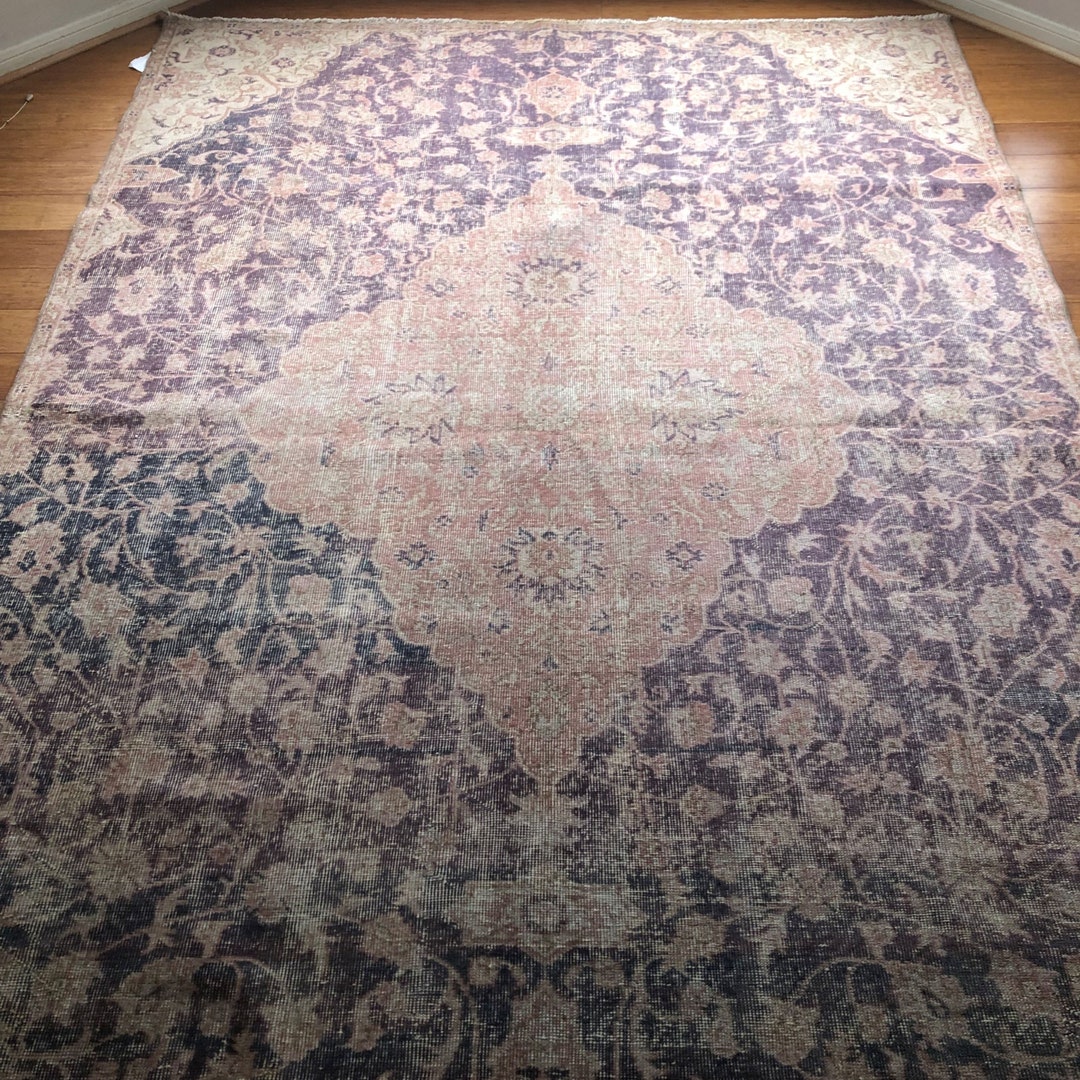 Worn Vintage Rug Distressed Turkish Rug Living Room Rug Antique Floral ...