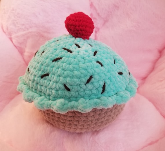 Crochet Plush Mint Chocolate Chip Cupcake Mini Pillow Plushie - Etsy