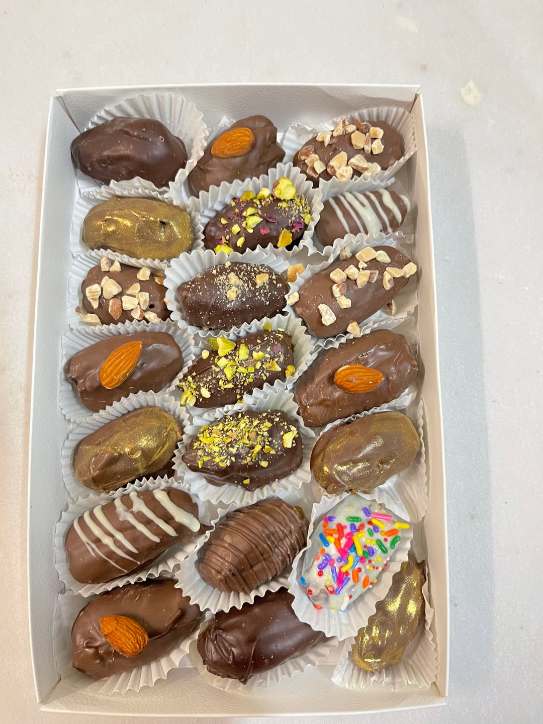 Gourmet Stuffed Medjool Dates, Assorted Dates With Nuts, Pistachio ...