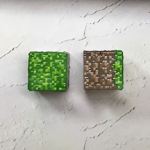 Grass Block Keycap, Minecraft Ore Inspired Artisan Backlit Keycap ...