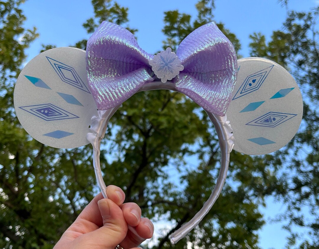 Snow Queen Elemental White Resin Mouse Ears - Etsy