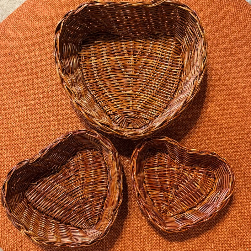 Heart Basket - Etsy