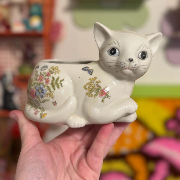 Kitsch Planter - Etsy