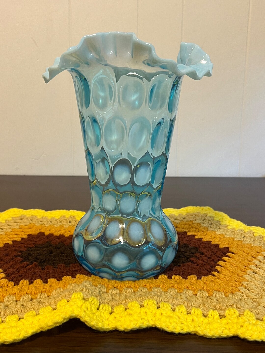 Fenton Blue & White Opalescent Coin Dot Ruffled Edge Art Glass Vase 10 ...