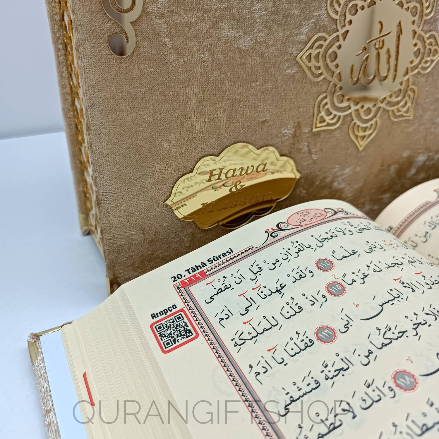 Gold Quran Gift Set, Personalized Quran With Velvet Box and Tasbih Set ...