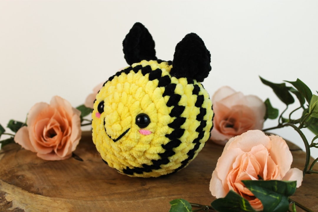 Bee Crocheted Cuddly Toy, Amigurumi, Crochet Toy, Crochet Figure, Plush ...