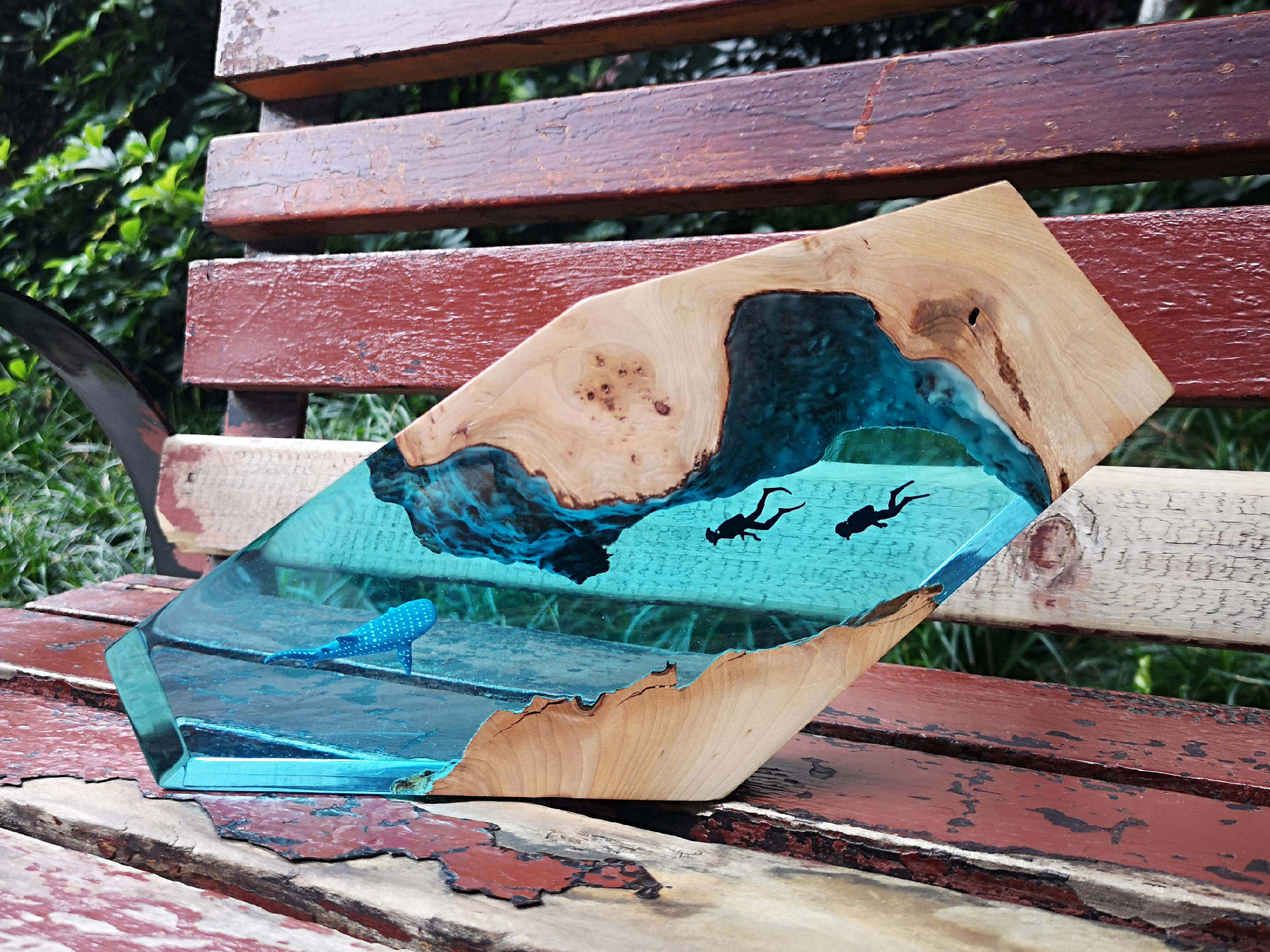 Deep Sea Resin Lamp, Dive With Whale Desk Lamp, Wood Resin Lamp, Epoxy ...