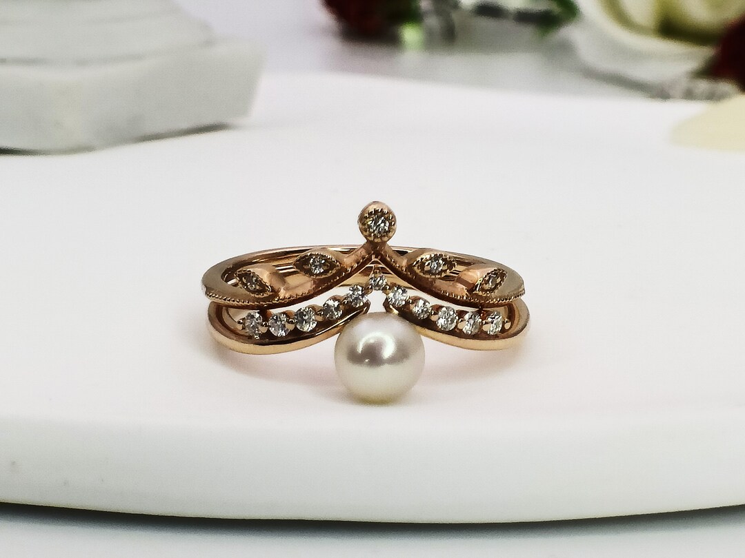 14K Gold Pearl Engagement Ring Set| Chevron Pear Ring| Curved V Shape ...