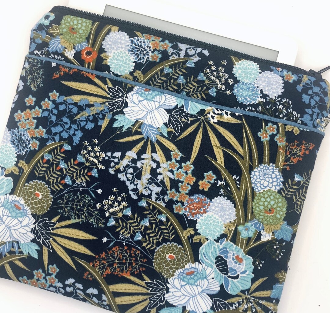 E-reader Pouch Flowers of Japan - Etsy