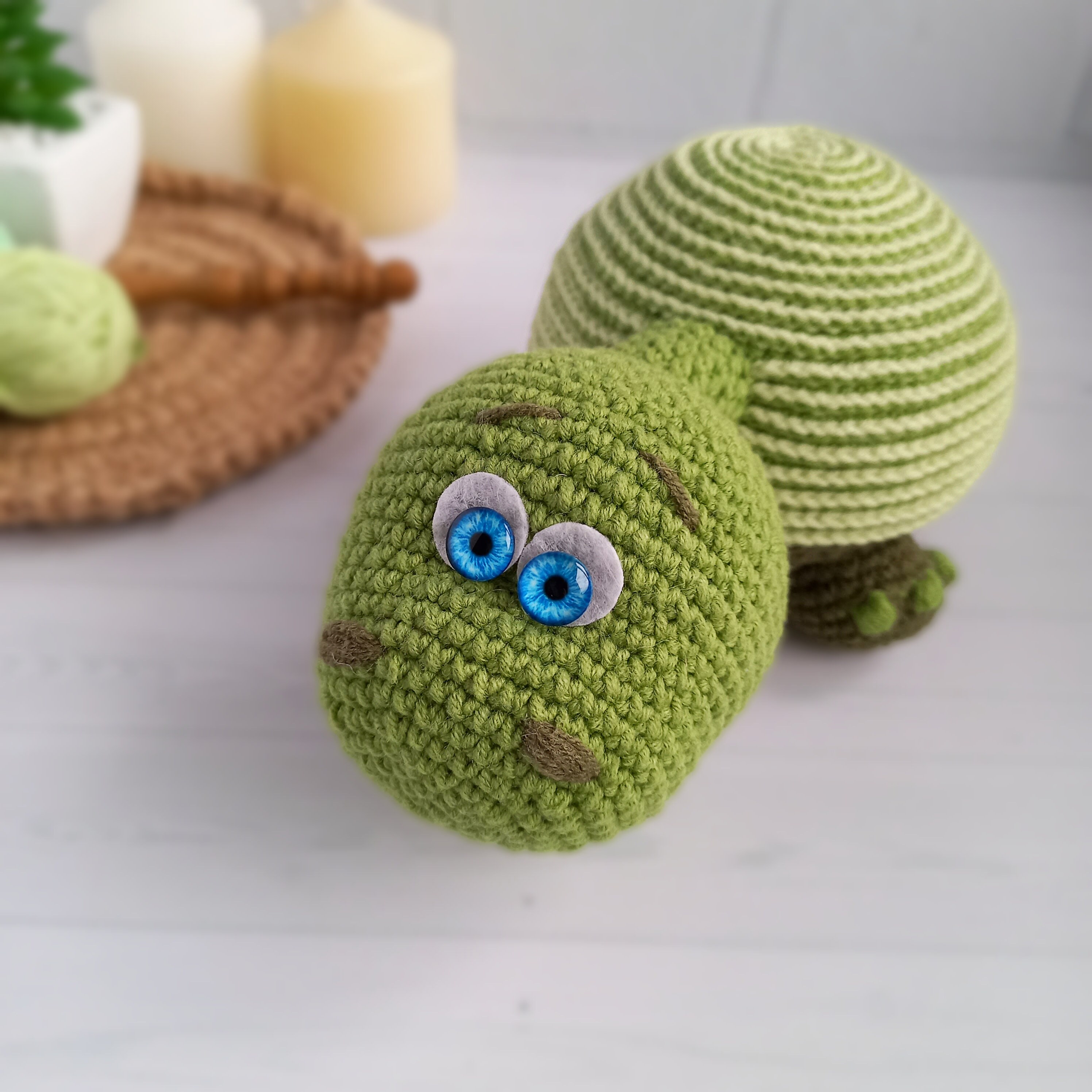 English Crochet Pattern Amigurumi Little Turtle - Etsy