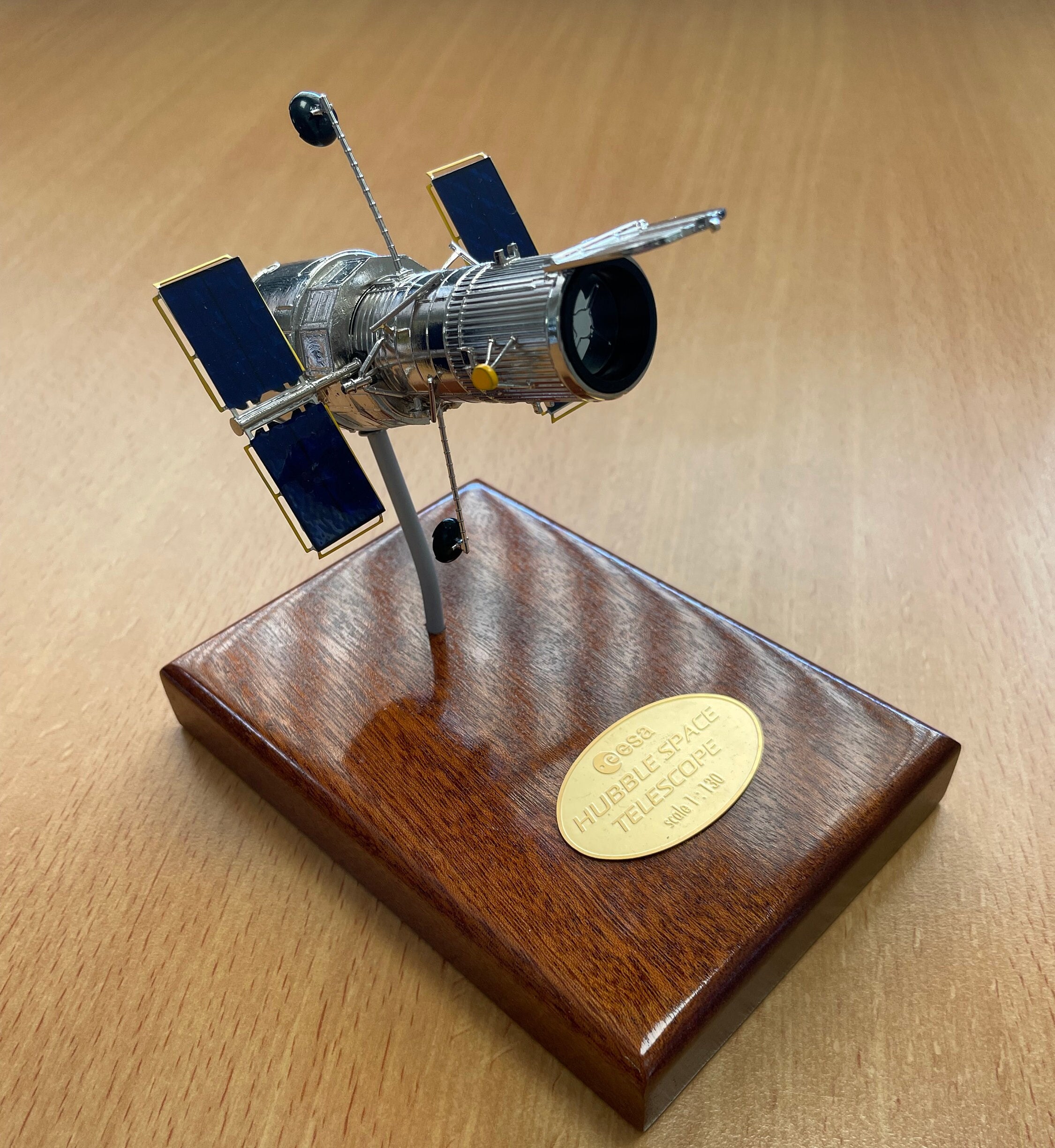 Hubble Telescope Scale