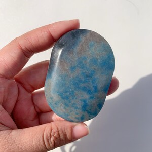 1PC Handmade Trolleite Crystal Palm Stone Natural Blue, Essential for ...