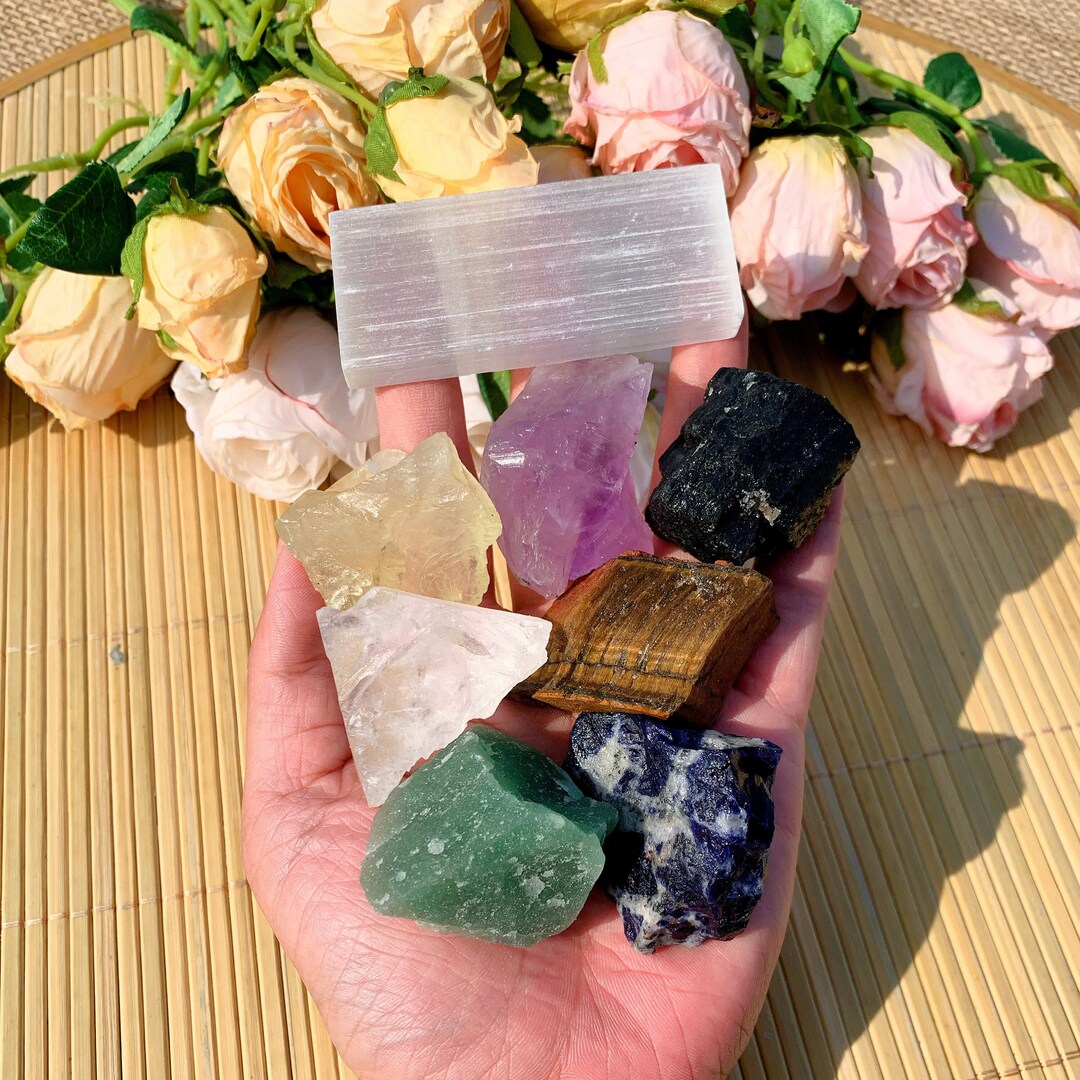 Natural 7 Chakras Raw Crystal Set Seven Kinds Stones Selenite Charging ...