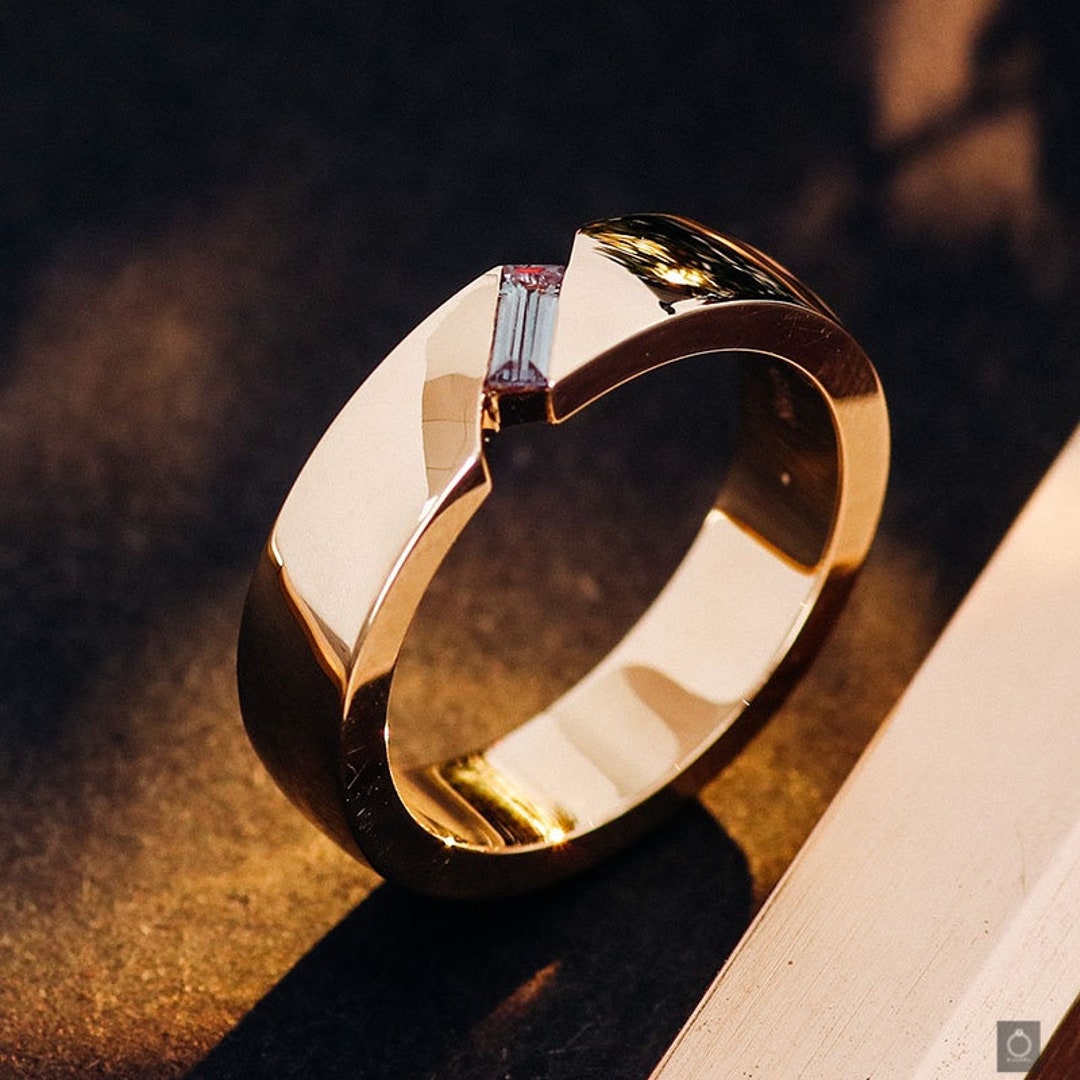 10K Gold Wedding Band| Band With Rectangle Diamond| Engagement Ring ...