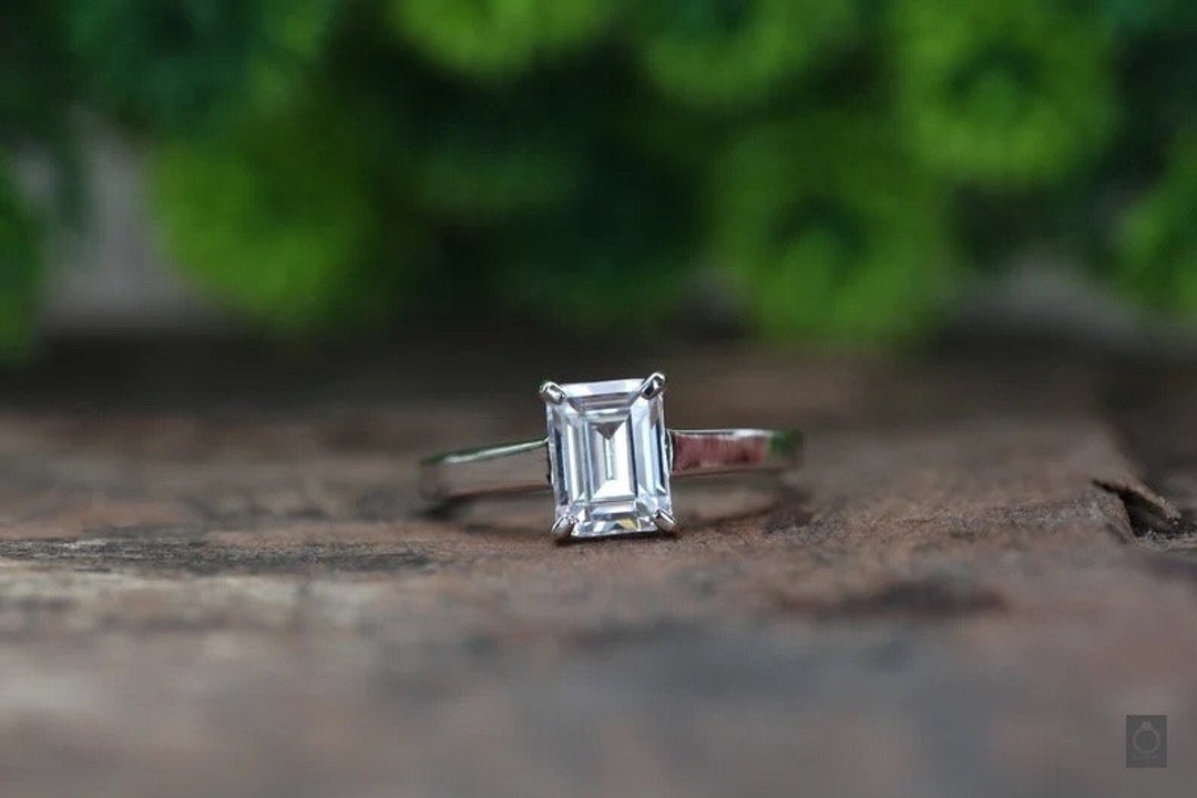 10K Gold Engagement Ring | Diamond Wedding Ring | Single Stone Emerald ...