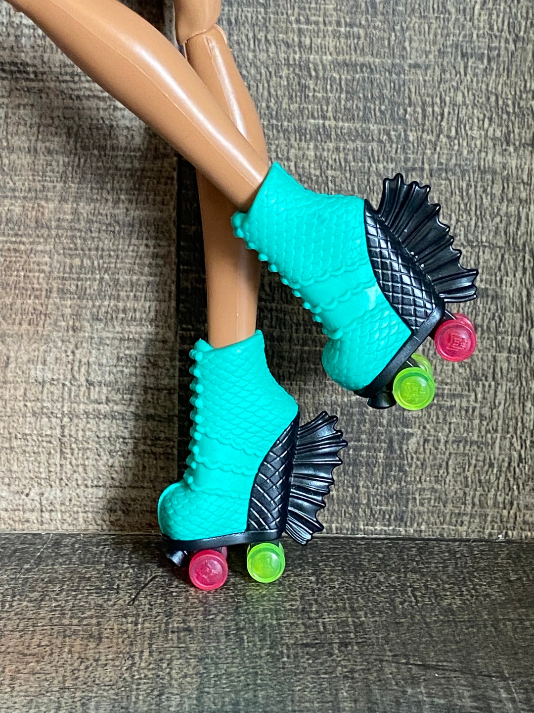Lagoona Blue Skultimate Roller Maze Roller Skates - Etsy