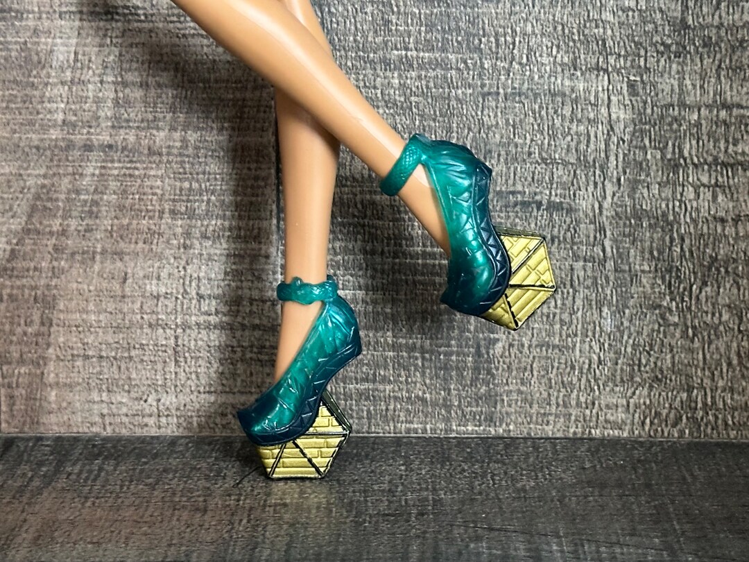 Cleo De Nile Ghouls Rule Shoes - Etsy