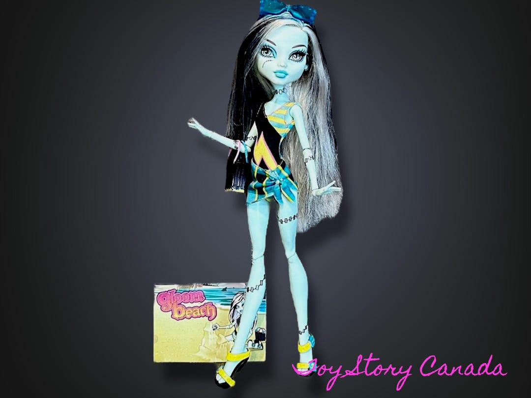 Frankie Stein ~ Gloom Beach ~ Monster High Doll, COMPLETE! (hair ...