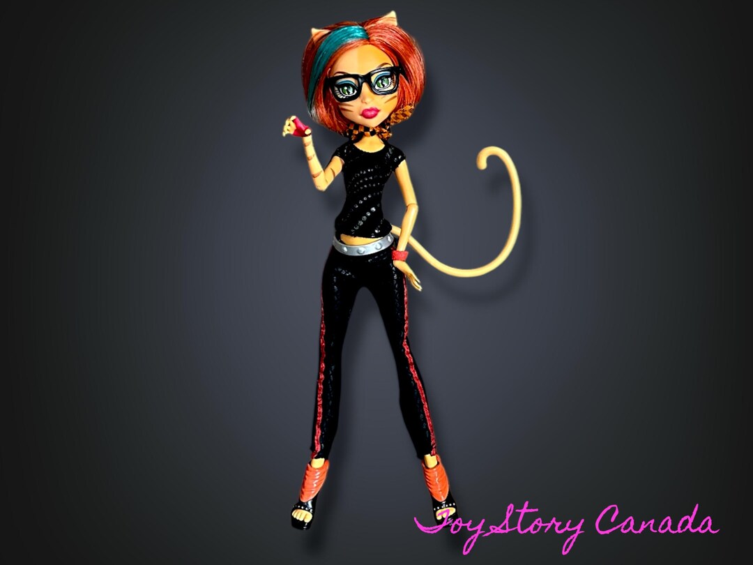Monster High Toralei Stripe ~ Freaky Field Trip, Custom Clothing ...