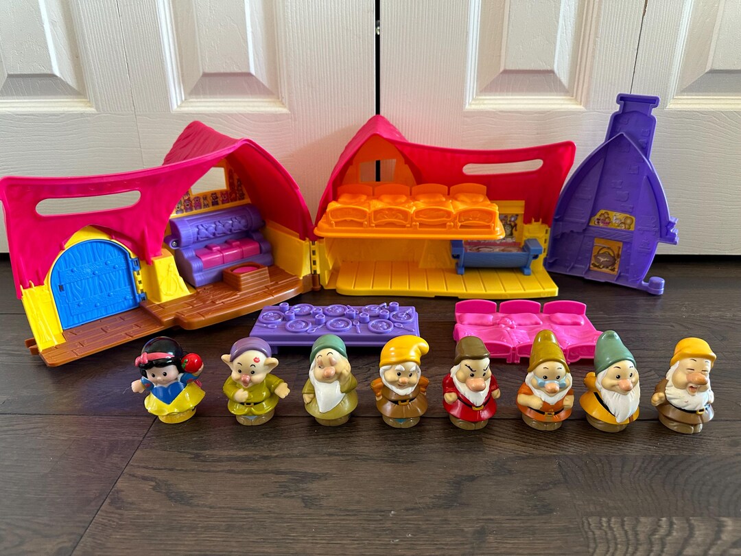 Fisher Price Little People ~ Disney Snow White Playset With 7 Dwarfs - Etsy