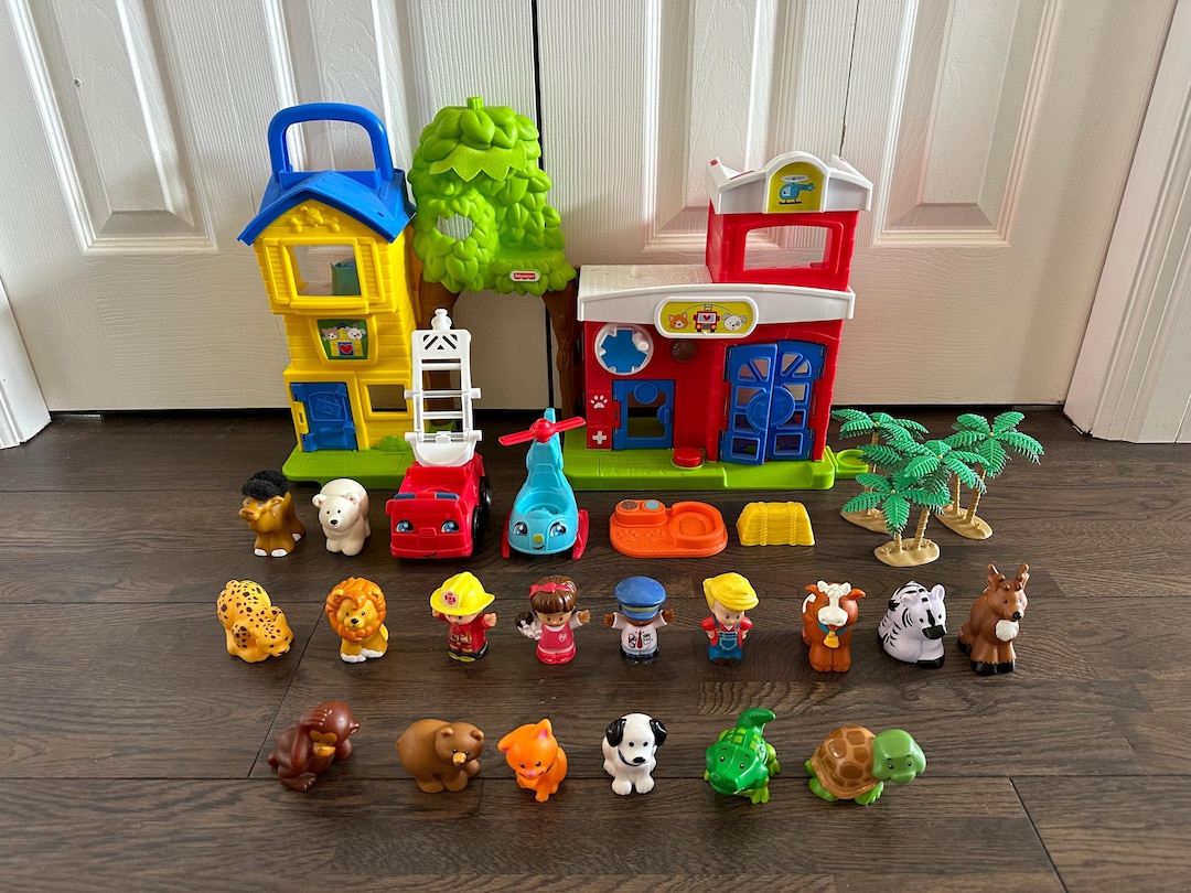 Fisher Price Little People ~ Animal Rescue Playset, COMPLETE With LOTS ...