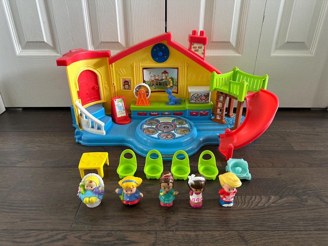 Fisher Price Little People ~ Musical Preschool Playset, COMPLETE With ...