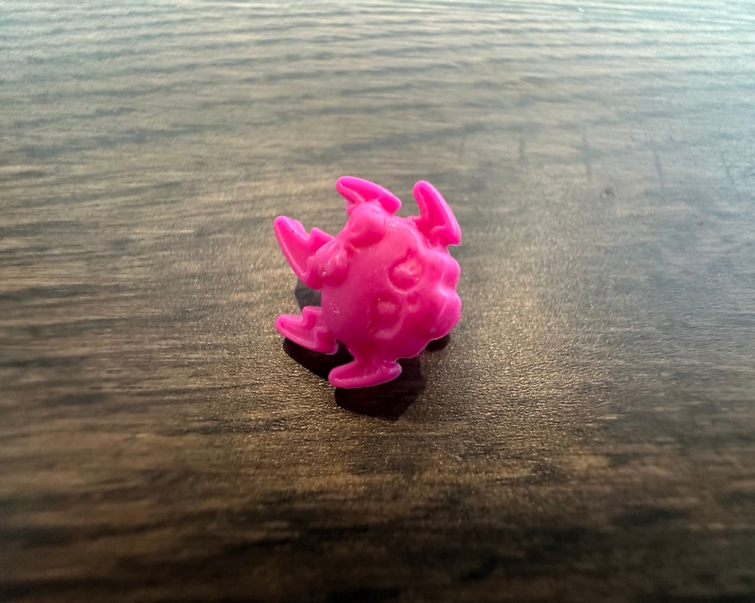 Monster High Freaky Fusion Recharge Chamber Playset Pink Skullette ...