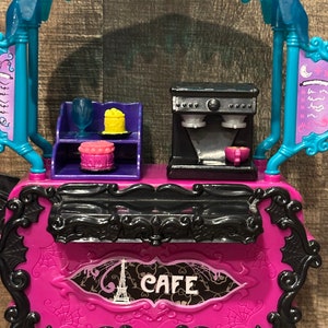 Monster High Scaris City of Frights Cafe Cart Playset ~ COMPLETE! - Etsy