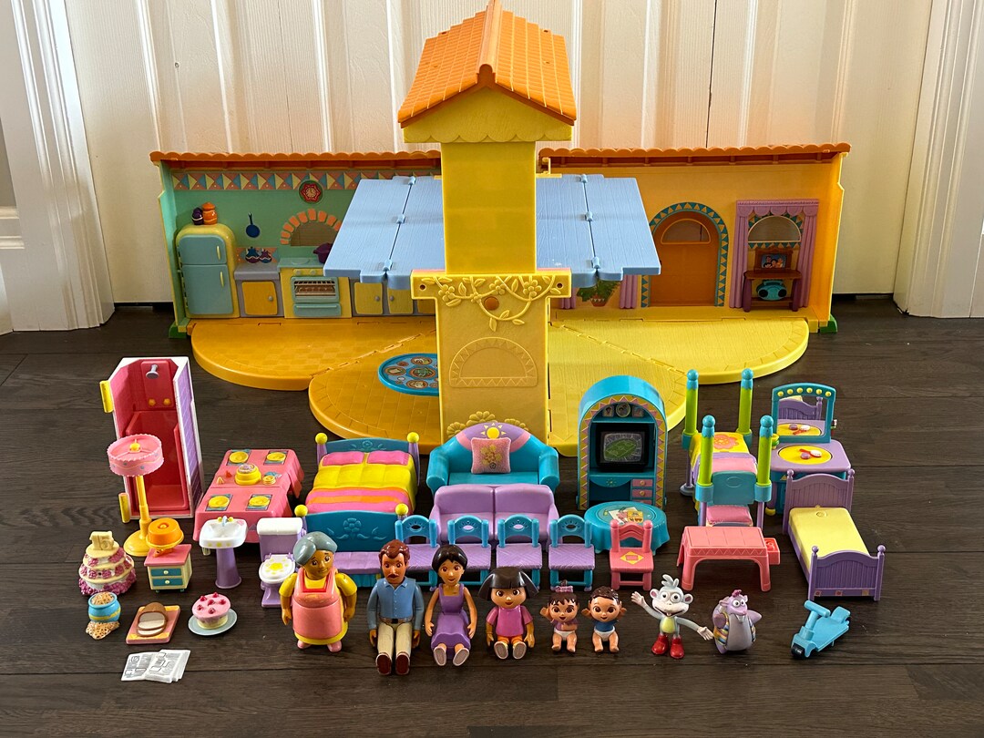 Dora’s Talking Dollhouse Lights & Sounds ~ LOADED With ACCESSORIES ...