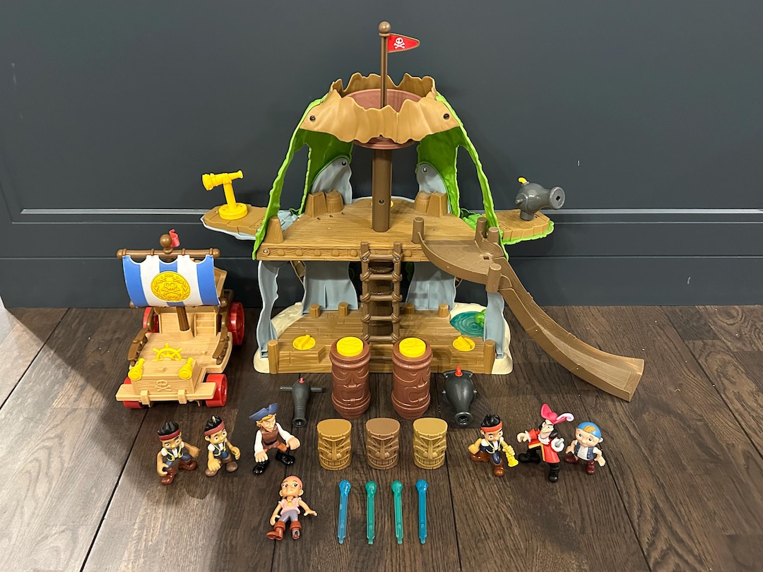 Jake & the Neverland Pirates ~ Magical Tiki Hideout + Ship Wagon ...
