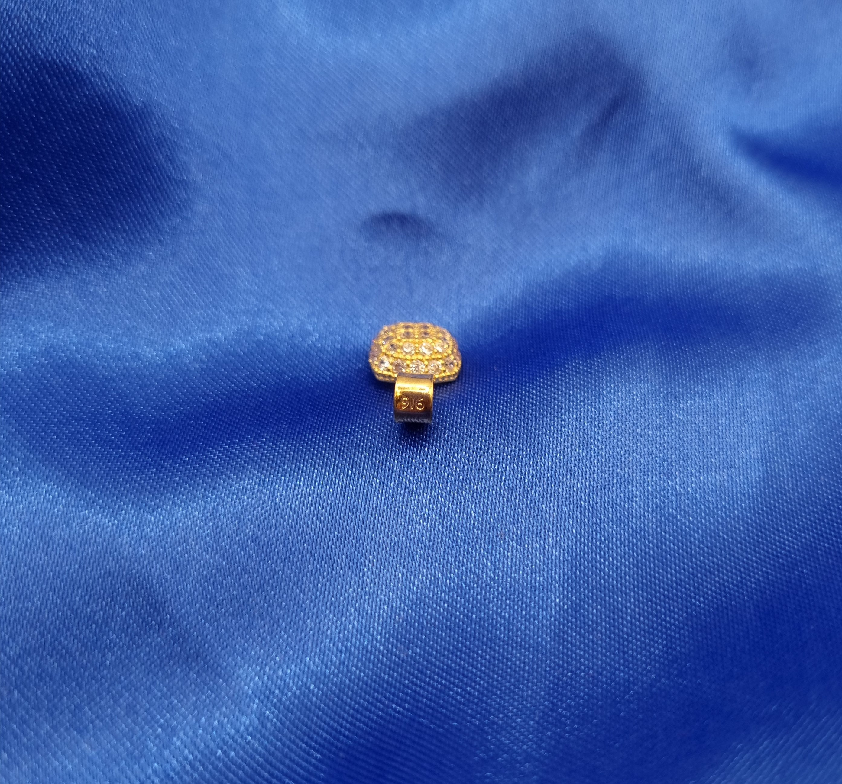 22k Solid Gold Square Pendant / Gold Charms - Etsy