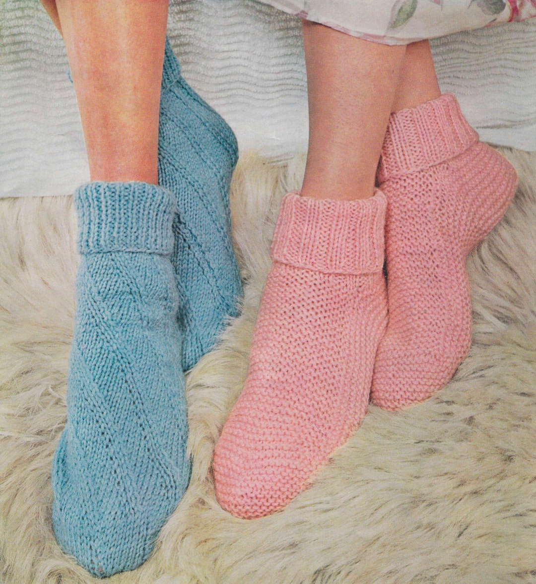 Vintage Bed Socks Knitting Pattern - Knit Flat on Two Needles - Instant ...