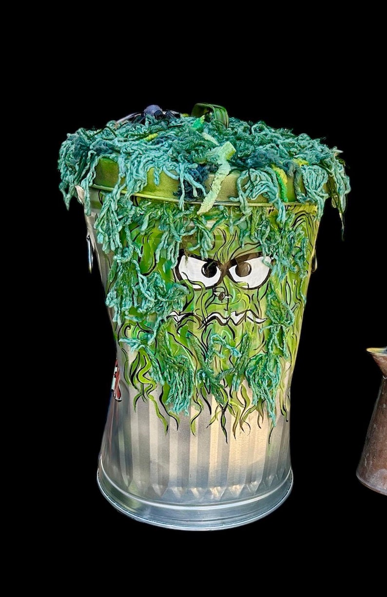 Hand Painted 20gal. Metal Garbage/trash Cans With Lid. 29" X 21" CUSTOM ...