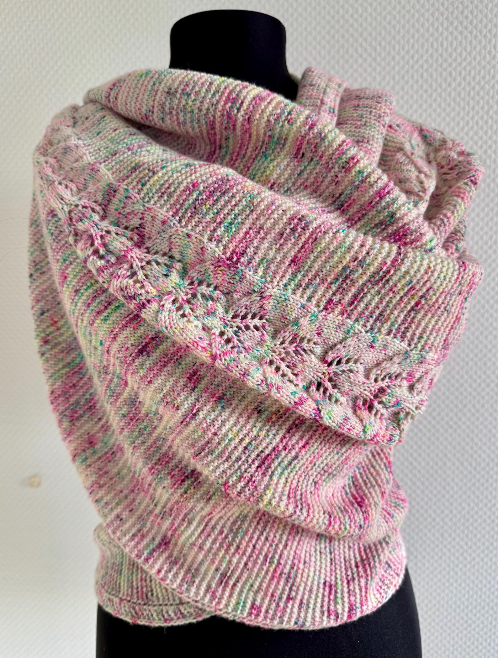 Knitted Scarf Pattern, Ajour Leaf Design (PDF Pattern) - Etsy