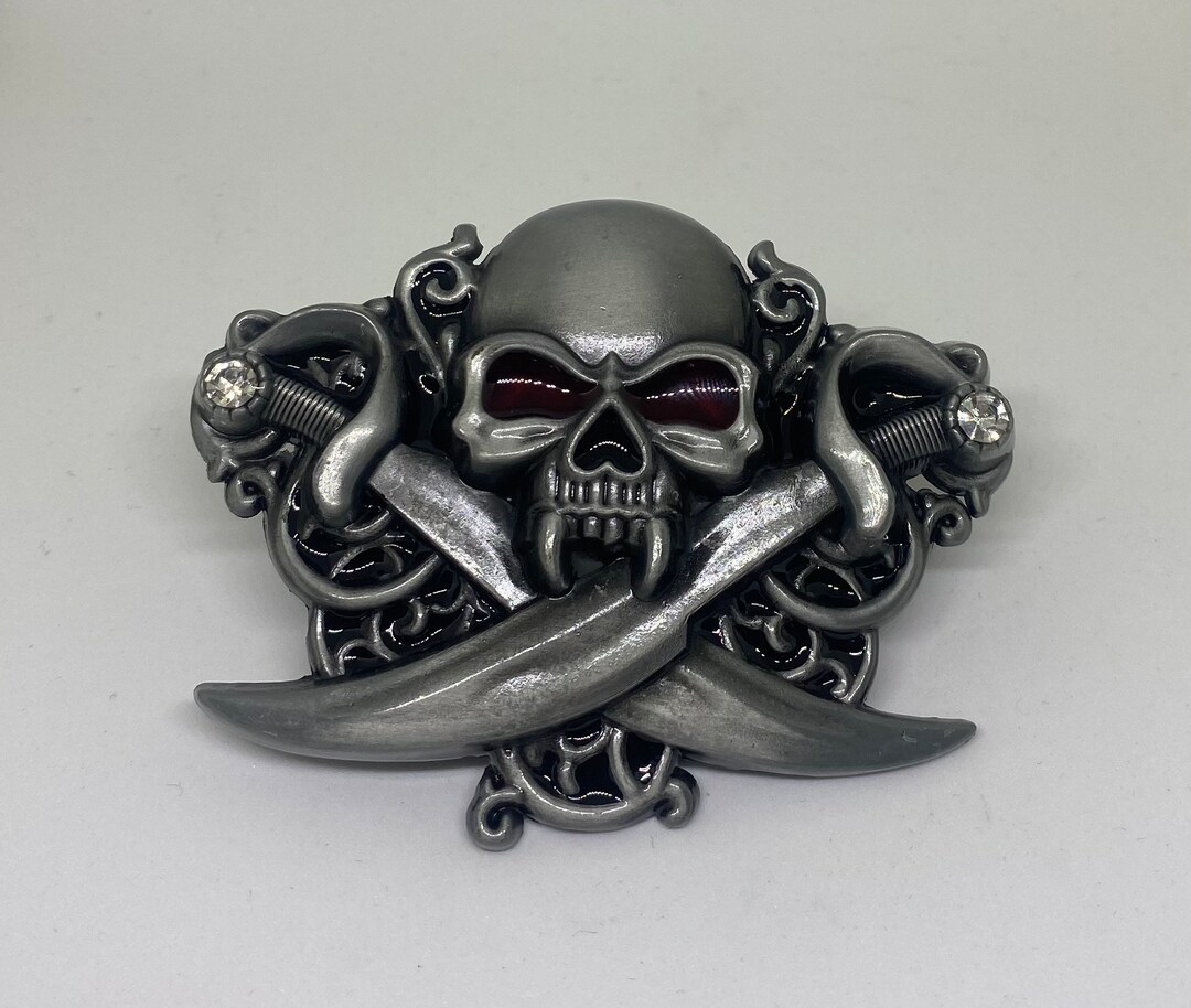 Buckle Skull & Swords - Etsy