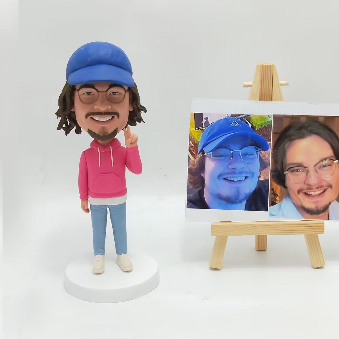 Custom Bobbleheads, Create Your Own Bobbleheads, Custom Boyfriend ...