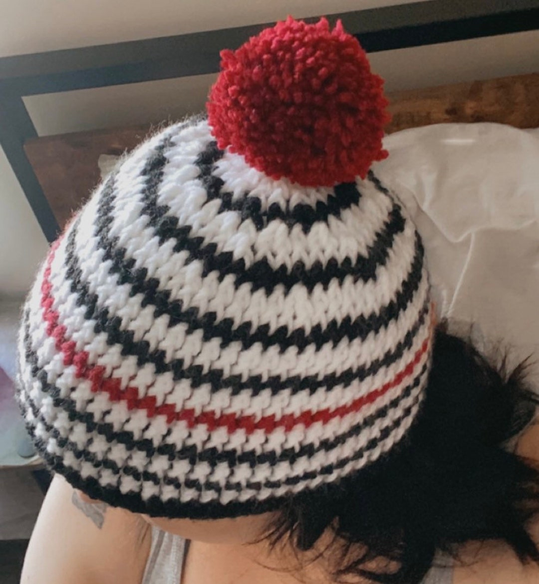 The Night Circus Beanie - Etsy