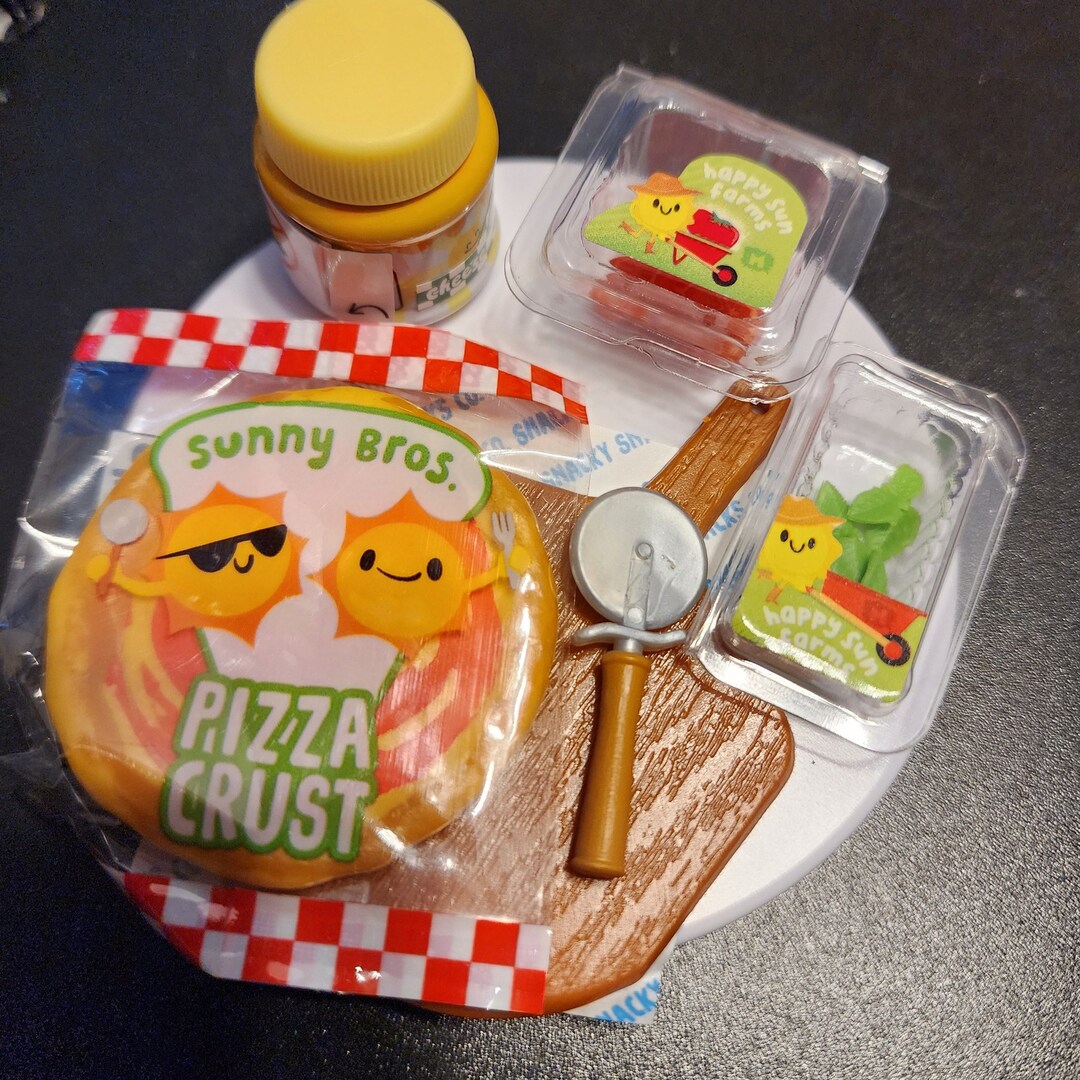 Miniverse Make It Mini Food Diner Series 2 MARGARITA PIZZA. - Etsy
